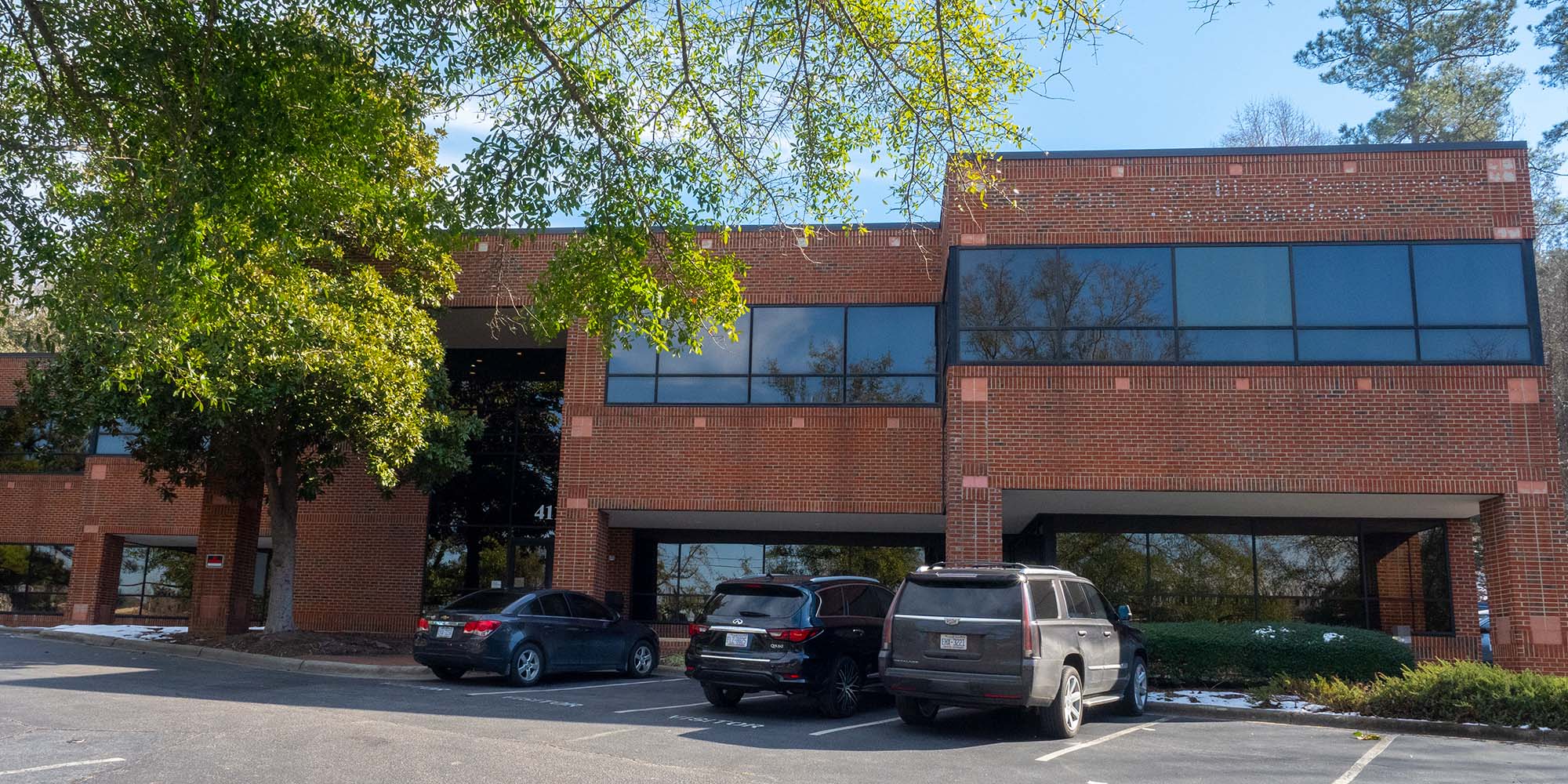 Elite Management Professionals Inc. - CloseHR